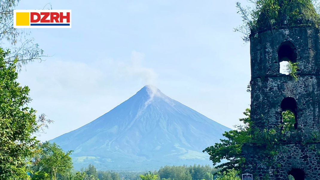 Mayon Volcano continues to emit lava; stay on Alert Level 3